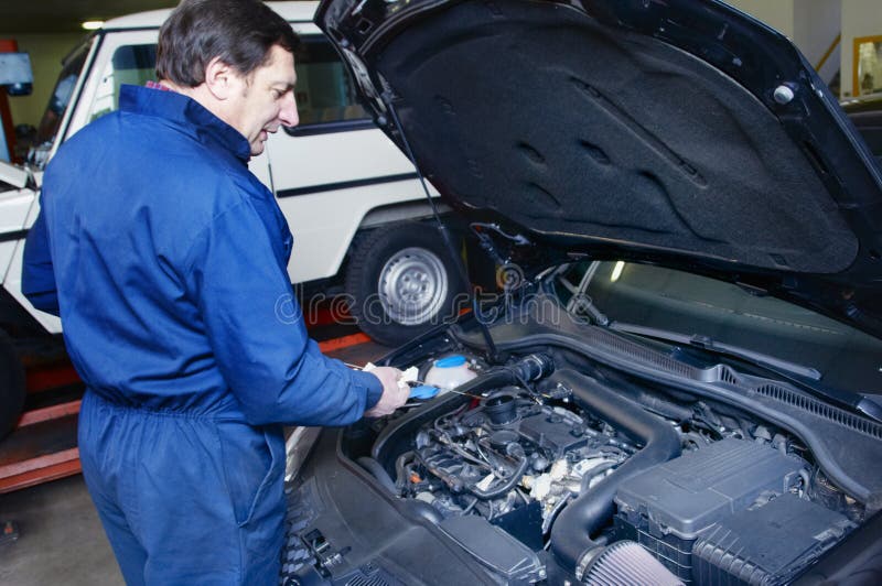 Mechanic stock image. Image of auto, mechanic, work, check - 23125089