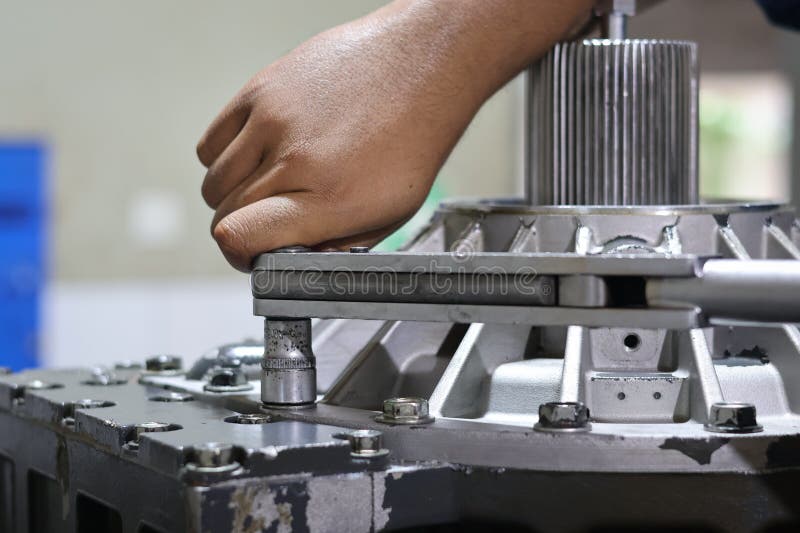 Mechanic Hand Using Torque Wrench Tighten Bolts Stock Photo - Image of ...