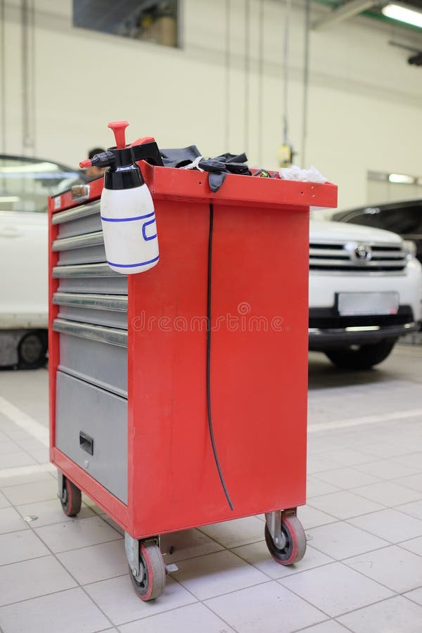 Mechanic tool box stock image. Image of maintenance, station - 48008509