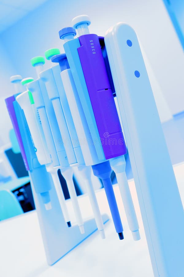 Dropper for Laboratory Experiment and Drop. Stock Photo - Image of ...