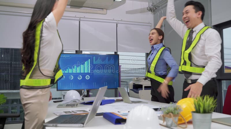 At Mechanical Engineering Meetings, they Do Hand Coordination and Cheer ...