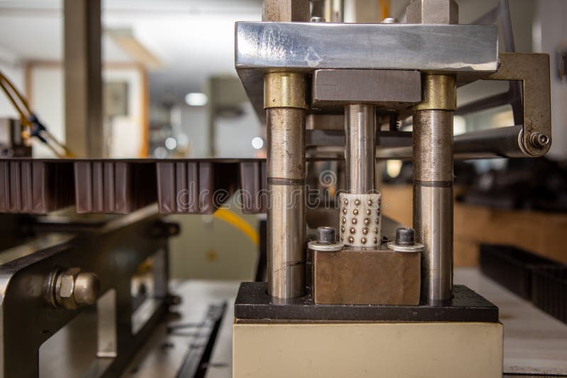 Mechanical Part and Hydraulic Press on Packaging Machines. Industry ...