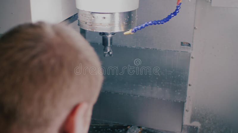 Mechanical Technician Operative of Cnc Milling Cutting Machine Center ...