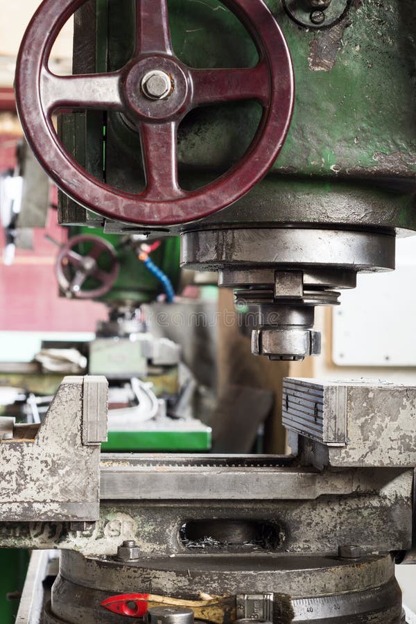 Mechanical Vertical Milling Machine. Stock Image - Image of mill, heavy ...