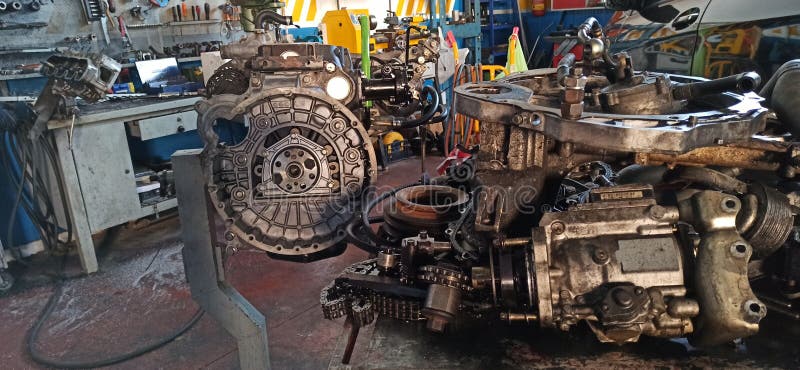 Mechanical Workshop, Engine Parts Stock Photo - Image of workshop ...