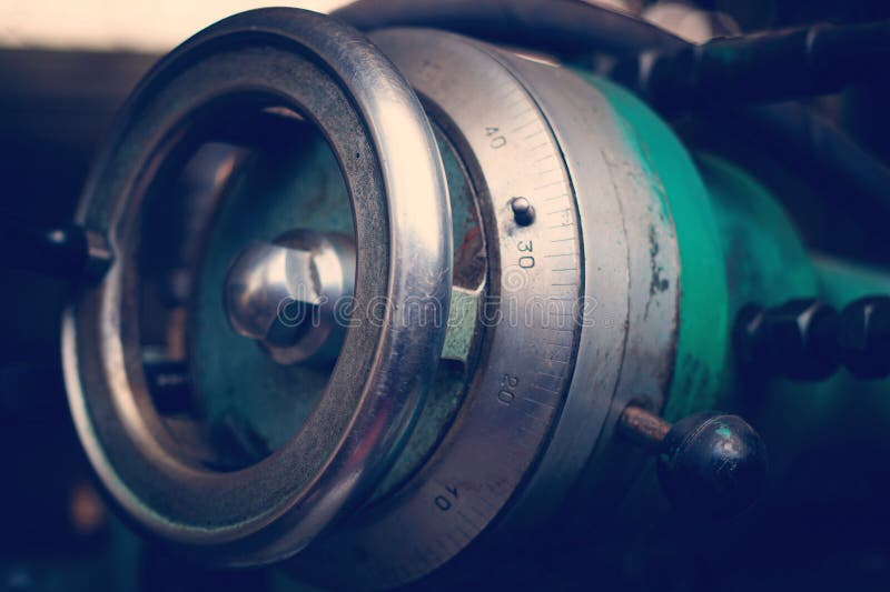 The Mechanism for Controlling the Transmission Motion with a Scale of ...