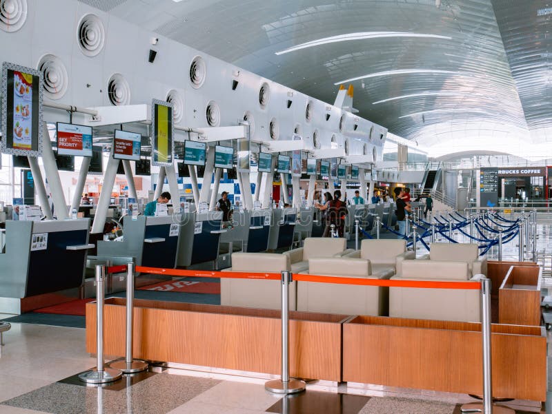 Check In Area At Minneapolis International Airport In Minnesota ...
