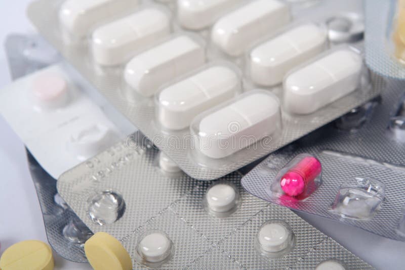 Medicación foto de archivo. Imagen de primer, truncamiento - 3268296