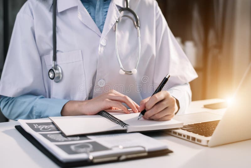 Medical Students Computers Stock Photos - Free & Royalty-Free Stock ...