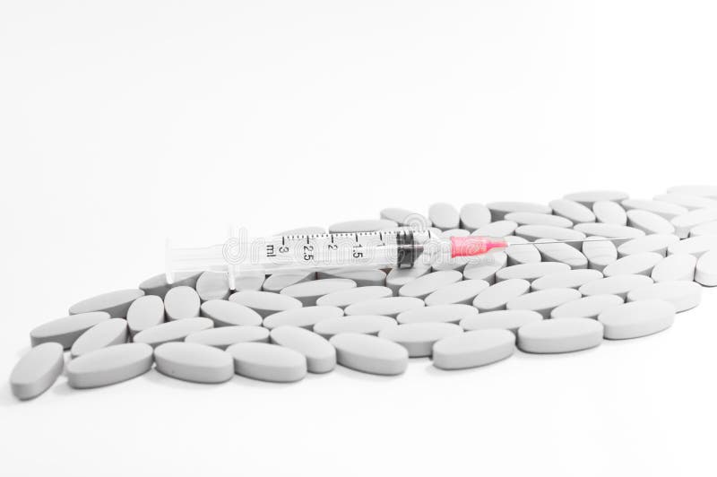 Medical-Syrige Pills Tablets Capsules Caplets Stock Image - Image of ...