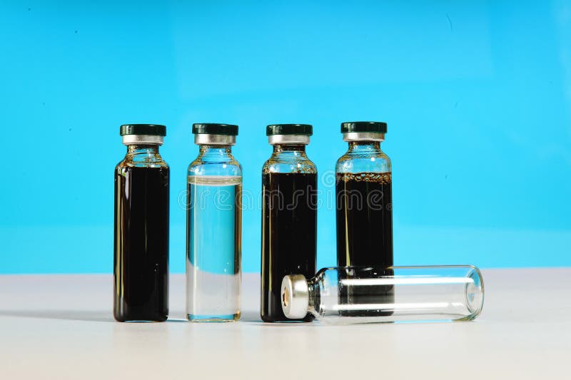 Medical Vials Black Colored Extract Stock Photos - Free & Royalty-Free ...