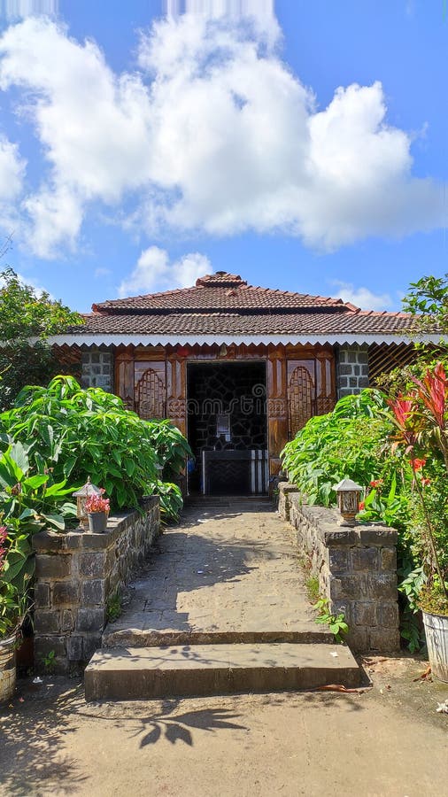 Medieval Architecture in Pune Stock Photo - Image of tree, medieval ...