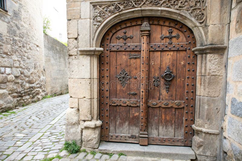 Medieval Art Age-Old Door stock illustration. Illustration of rustic ...