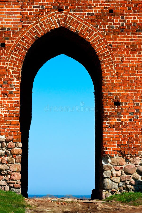 Medieval brick gate stock photo. Image of horseshoe, stronghold - 39447482