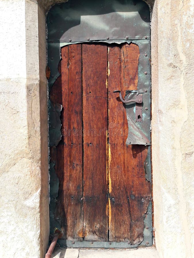 Medieval broken door stock image. Image of culture, energy - 112067343