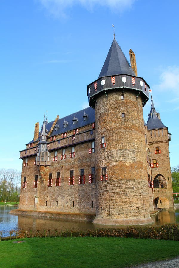 Medieval Castle - De Haar - Netherlands Editorial Photography - Image ...