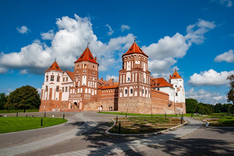 Castle Mir in Belarus stock image. Image of style, history - 129822799