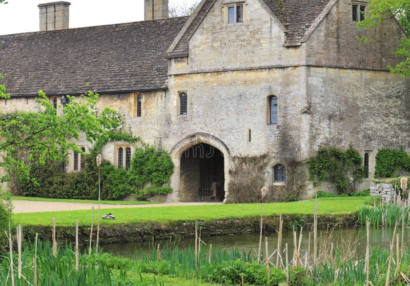 Medieval English Gatehouse stock image. Image of framed - 9286971