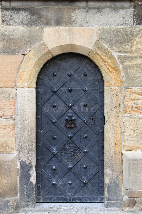 18,678 Medieval Front Door Stock Photos - Free & Royalty-Free Stock ...