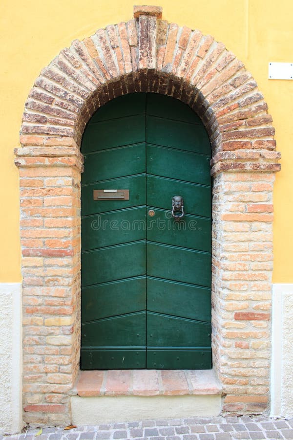 16,858 Medieval Front Door Stock Photos - Free & Royalty-Free Stock ...