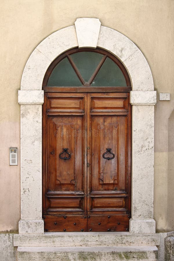 17,783 Medieval Front Door Stock Photos - Free & Royalty-Free Stock ...