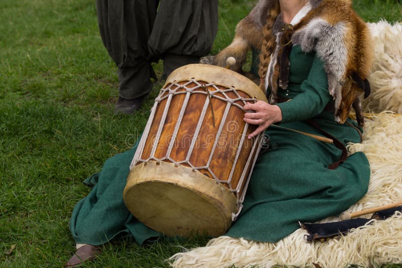 133 Mandolin Medieval Stock Photos - Free & Royalty-Free Stock Photos ...