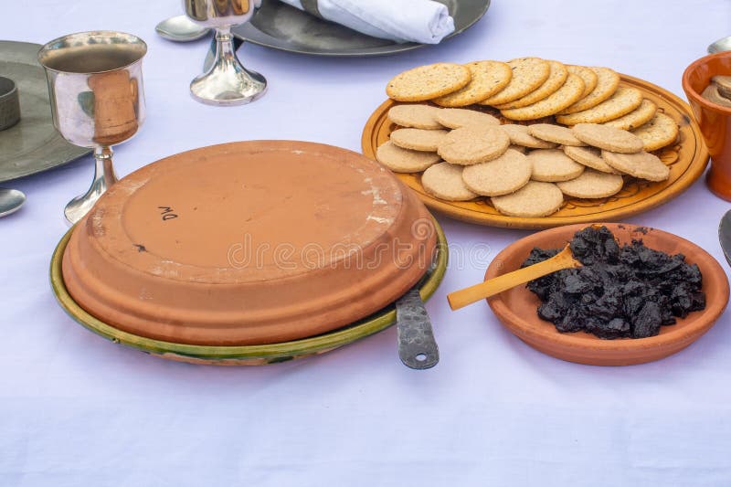 Medieval food table stock image. Image of bowls, saxon - 31809637