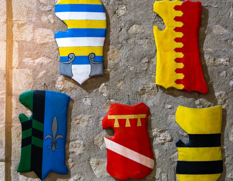 803 Medieval Knight Shields Stock Photos - Free & Royalty-Free Stock ...