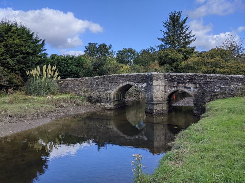 Medieval Stone Bridge Over the River Lerryn in South Cornwall Stock ...