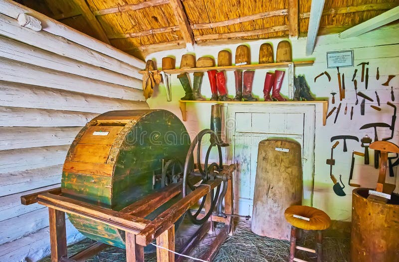 Medieval workshop editorial photo. Image of fighter, conflict - 20832196