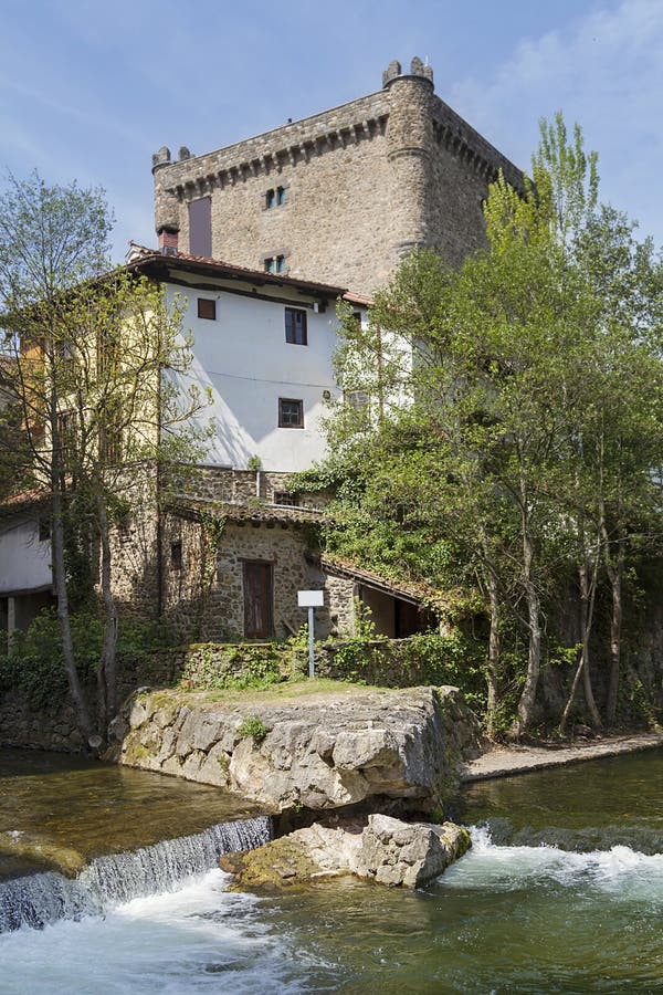 518 Heraldry Tower Stock Photos - Free & Royalty-Free Stock Photos from ...