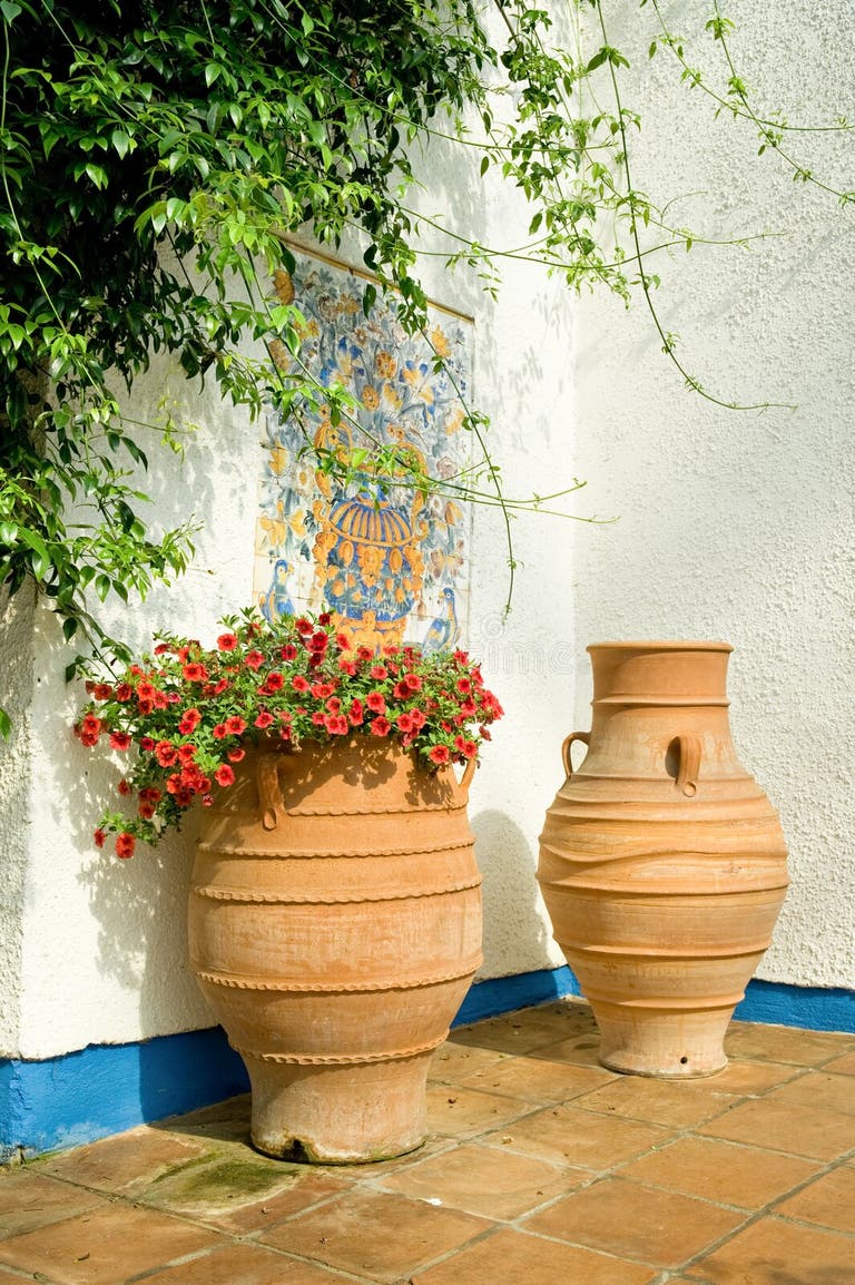 1,850 Mediterranean Garden Pots Stock Photos - Free & Royalty-Free ...