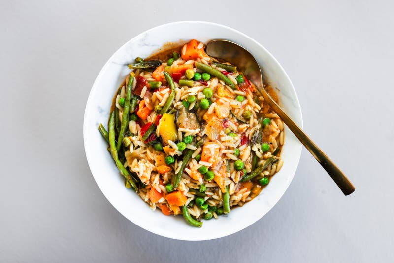 Mediterranean Risoni with Green Beans and Mixed Vegetables and Tomato ...