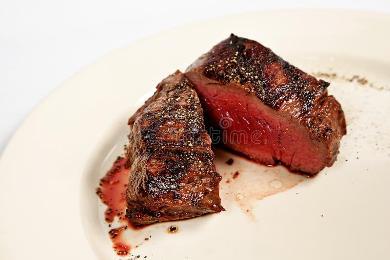 Medium rare beef steak stock photo. Image of dish, barbecue - 40470194
