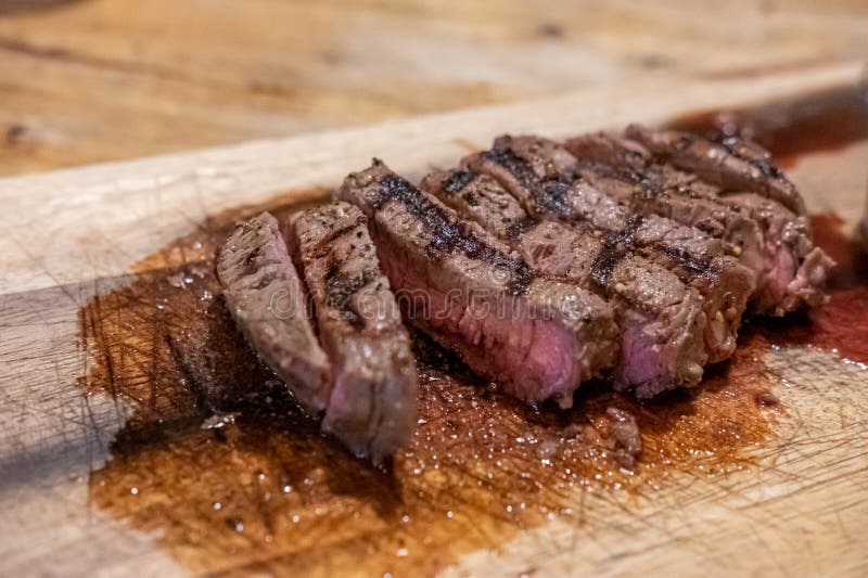 Medium rare meat stock image. Image of fillet, board - 285501337