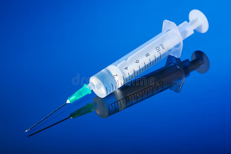 Medizinische Spritze stockbild. Bild von obacht, heilung - 18640195