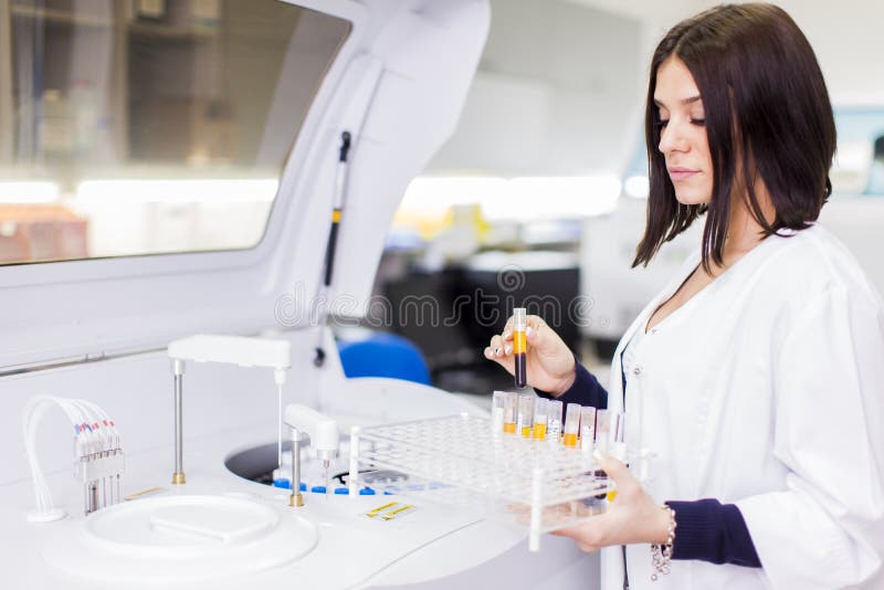 Medizinisches Labor stockfoto. Bild von mode, karosserie - 29368274