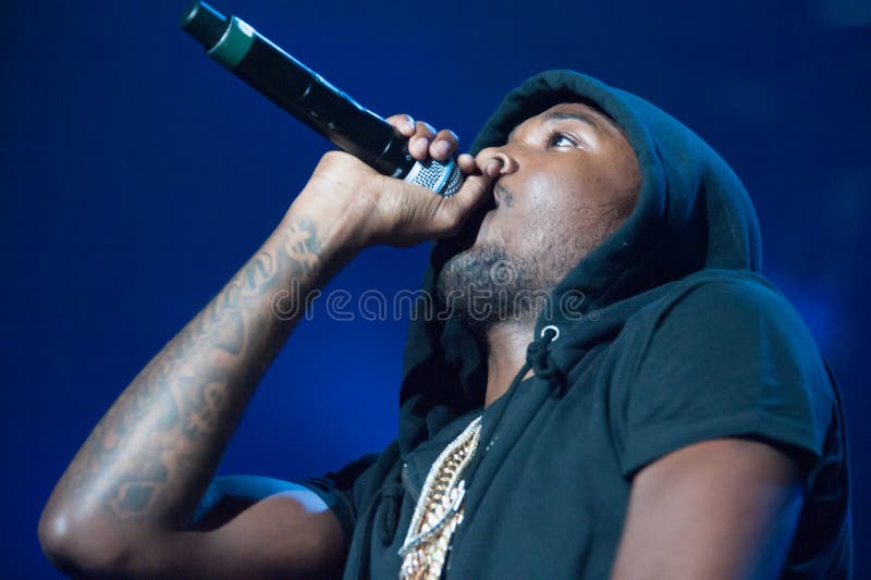 Meek Mill editorial stock image. Image of arena, tour - 27996969