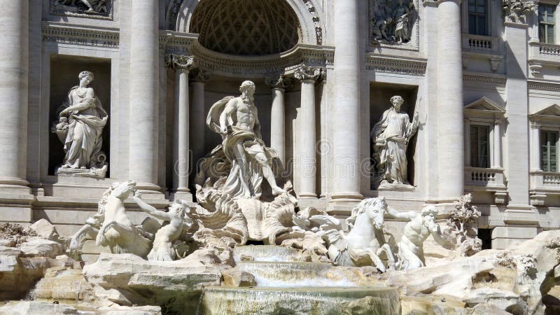 Meesterwerk Van Rome, Trevi Fontein Stock Foto - Image of rome ...