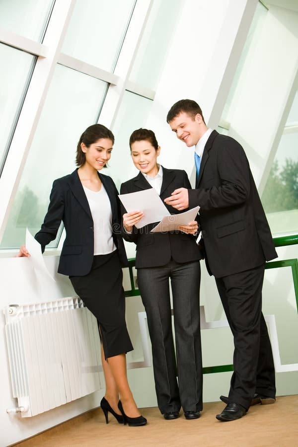 Advising stock photo. Image of colleague, businesswoman - 5174820