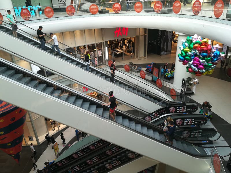 Mega Mall - Bucharest editorial image. Image of centre - 221535110