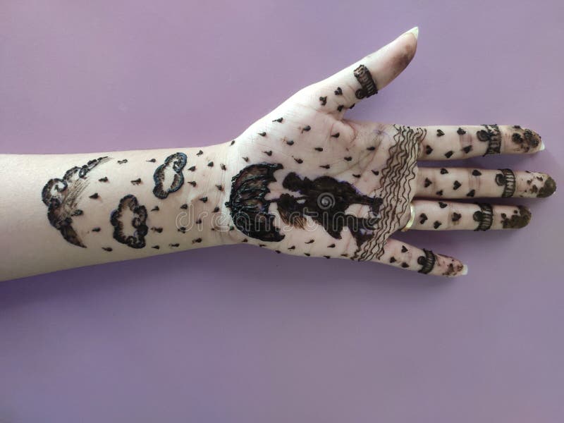 Mehendi art stock photo. Image of cute, mehendi, hand - 209989648