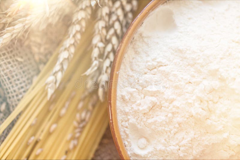 Mehl stockbild. Bild von bestandteil, farbe, mehl, boden - 63114711