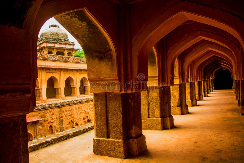 Mehrauli Archaeological Park,New Delhi,India Editorial Photography ...