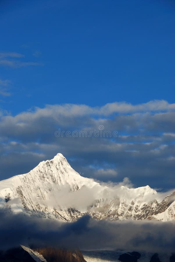 Meili Snow Mountain stock image. Image of yunnan, meili - 8119593