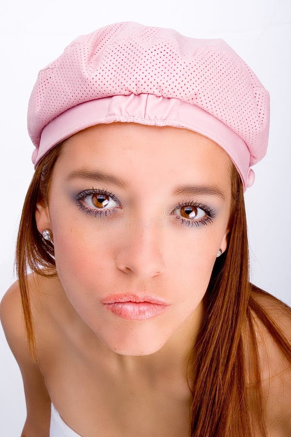 Meisje met roze hoed stock foto. Image of vrouw, roze, tiener - 669726