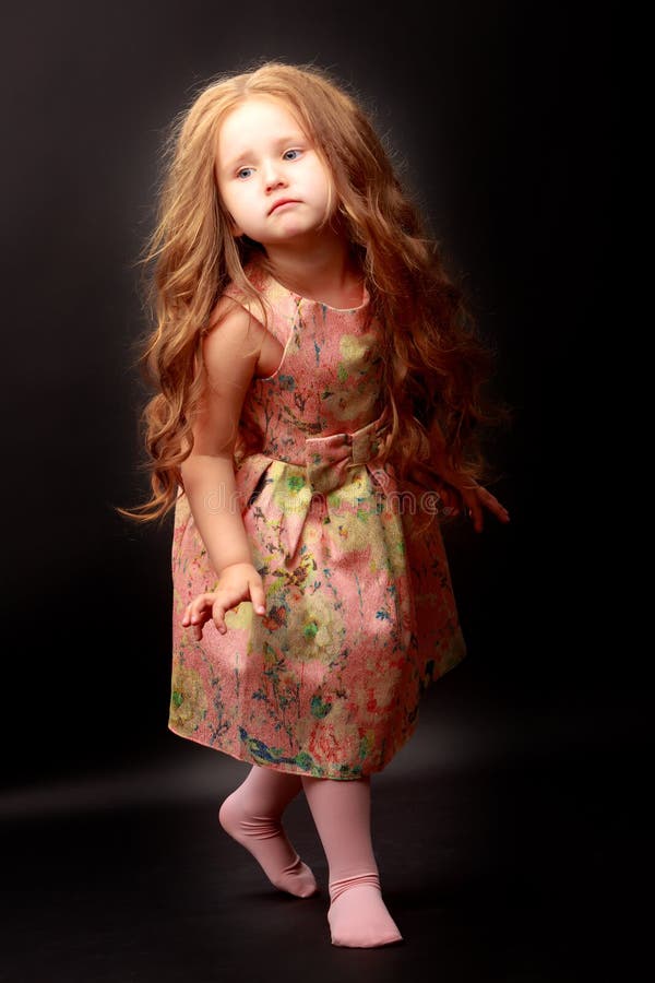 Foto's van Model in Beeldidentiteitskaart 111746239 door Sergey ...