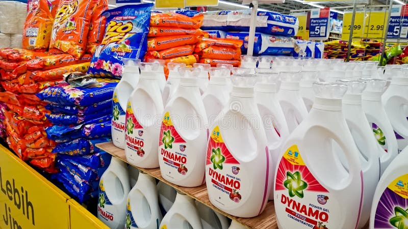 Detergent on shelf editorial photography. Image of closed - 114859272