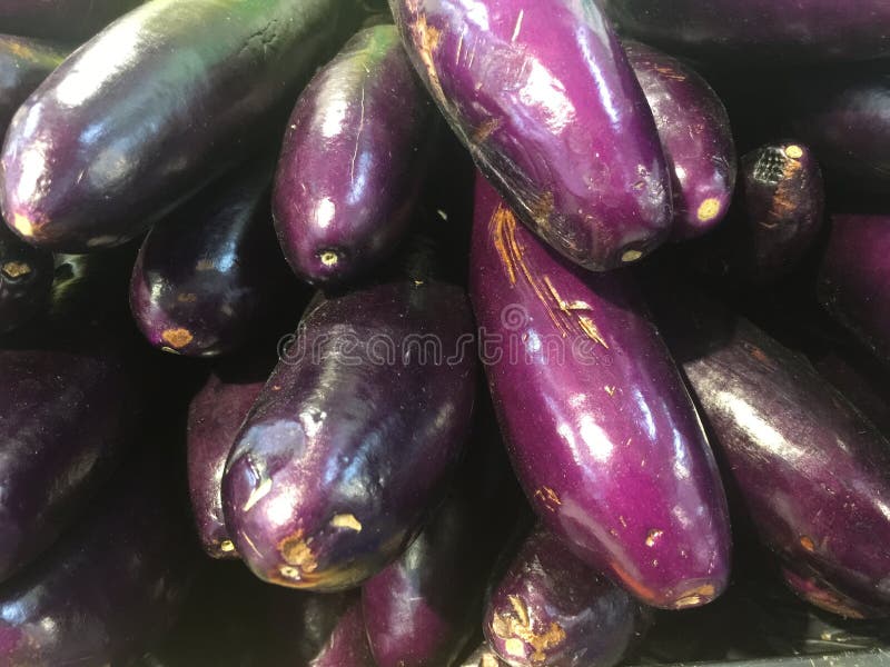 Melanzana immagine stock. Immagine di colori, frutte - 106790885