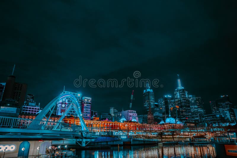 Melbourne bridge at night stock image. Image of victoria - 322434199